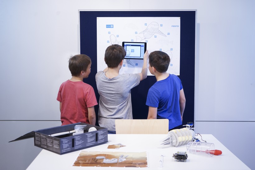 Bionic Interactive Learning Poster